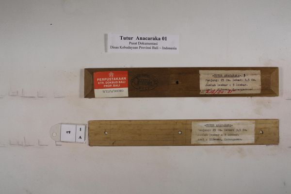 Tutur Anacaraka 01 - Palm Leaf Wiki